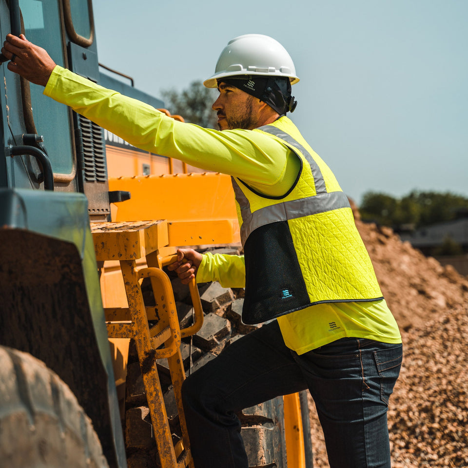 10 Ways to Stay Cool While Working Outdoors – Fieldsheer